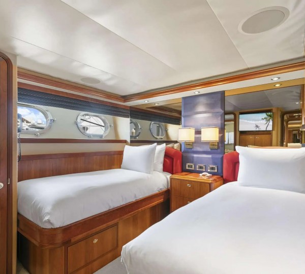 EDEN Yacht Charter Details, Westport | CHARTERWORLD Luxury Superyachts